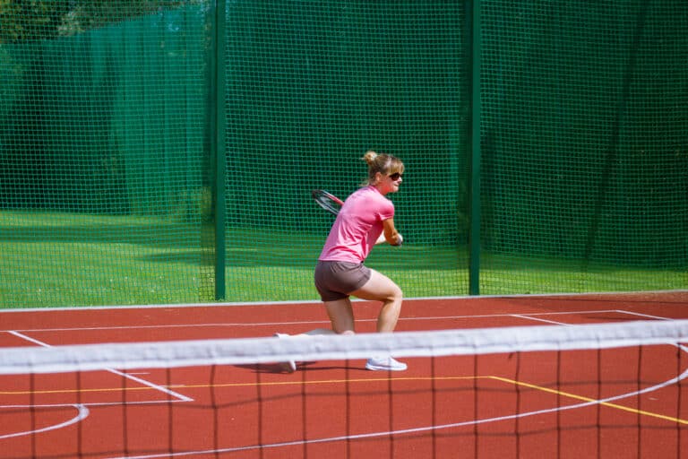 Mastering Two-Hand Backhand Tennis: Tips & Techniques